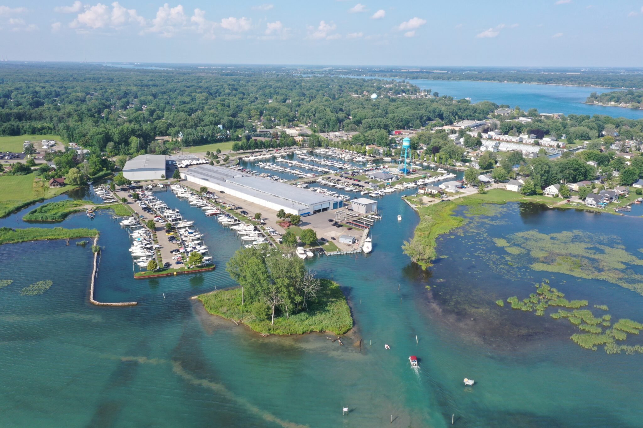 Marine Dealership In Michigan | Walstrom Marine