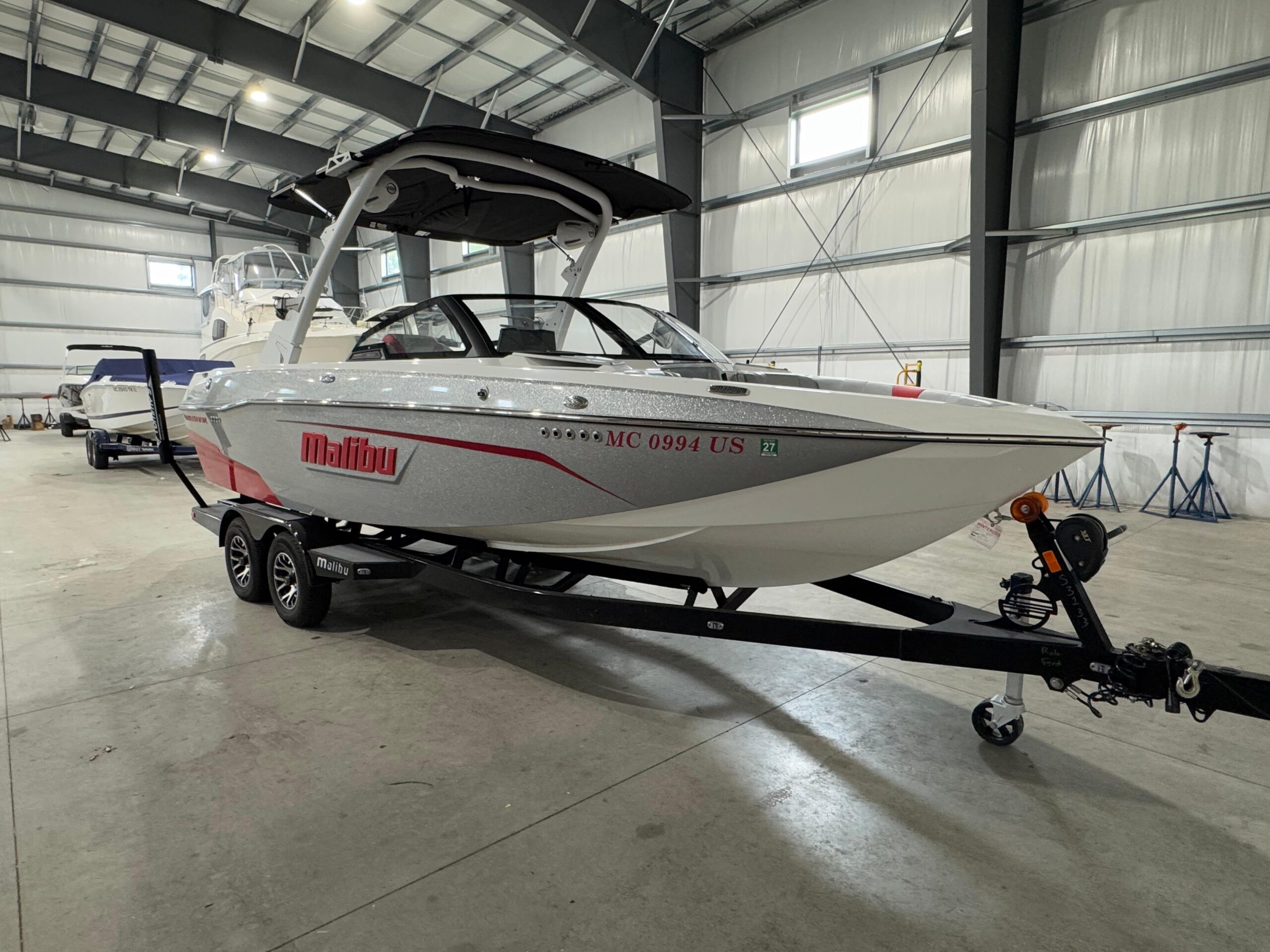 Used 2022 Malibu Wakesetter 23 LSV 23 ft Ski and Wakeboard Boat For ...